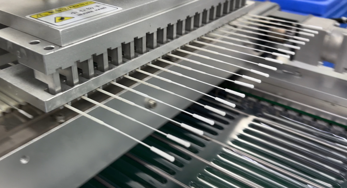 Advantages of using flocked swabs in biological sample collection - A ...